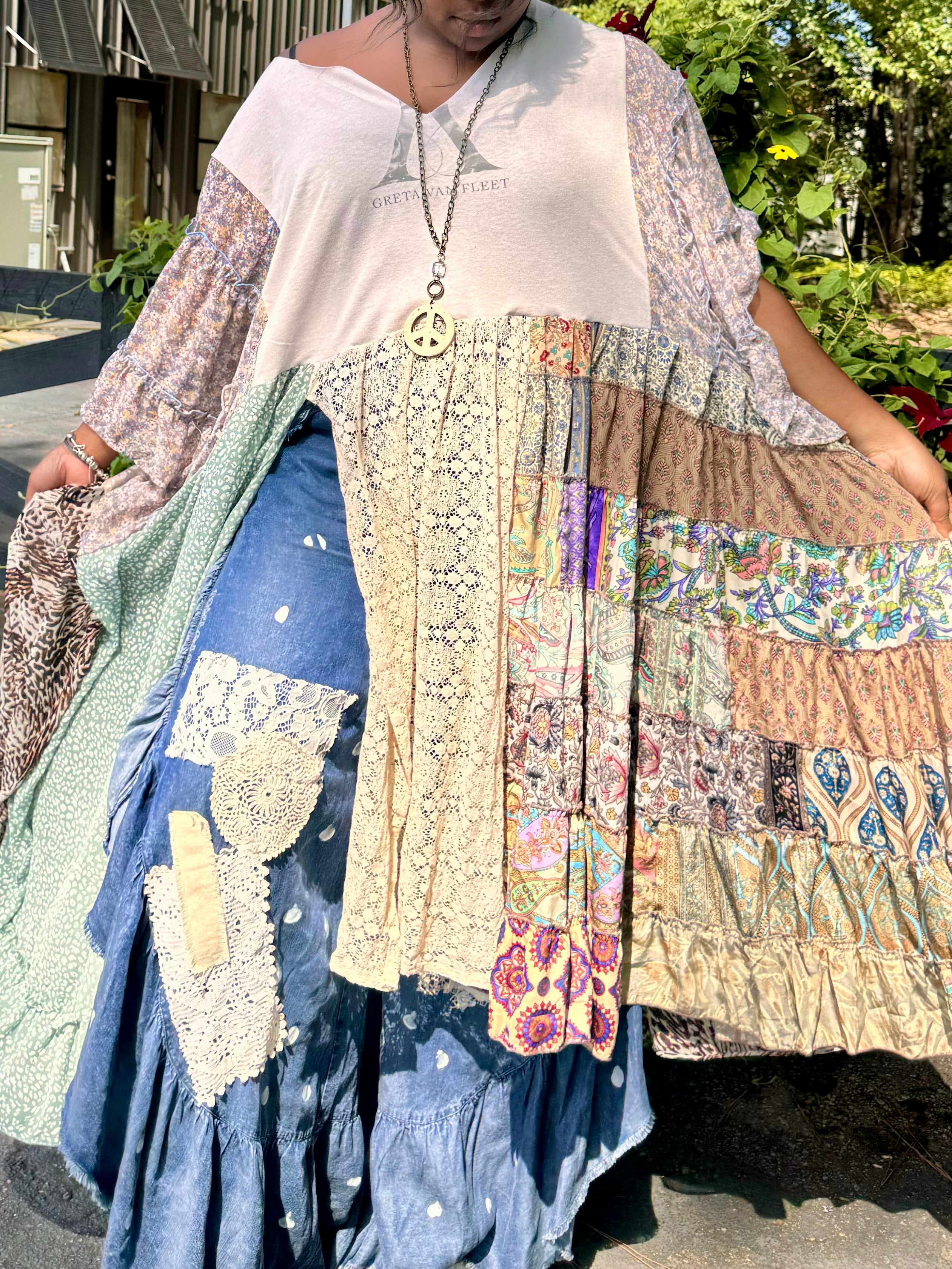 Extra Large- 4XL Greta Van Fleet Kaftan Maxi Tee – Patched Gal