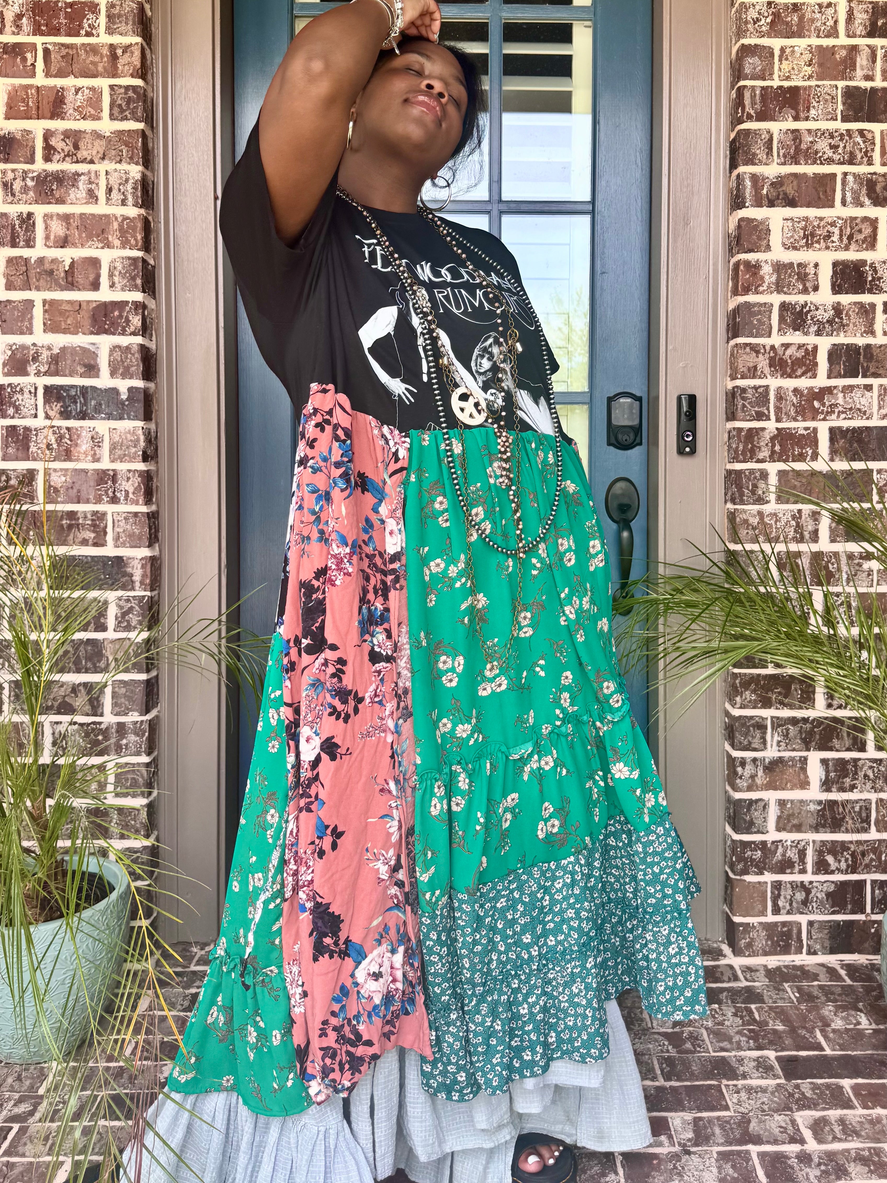 Extra Small-Extra Large Fleetwood Mac Maxi Tee – Patched Gal