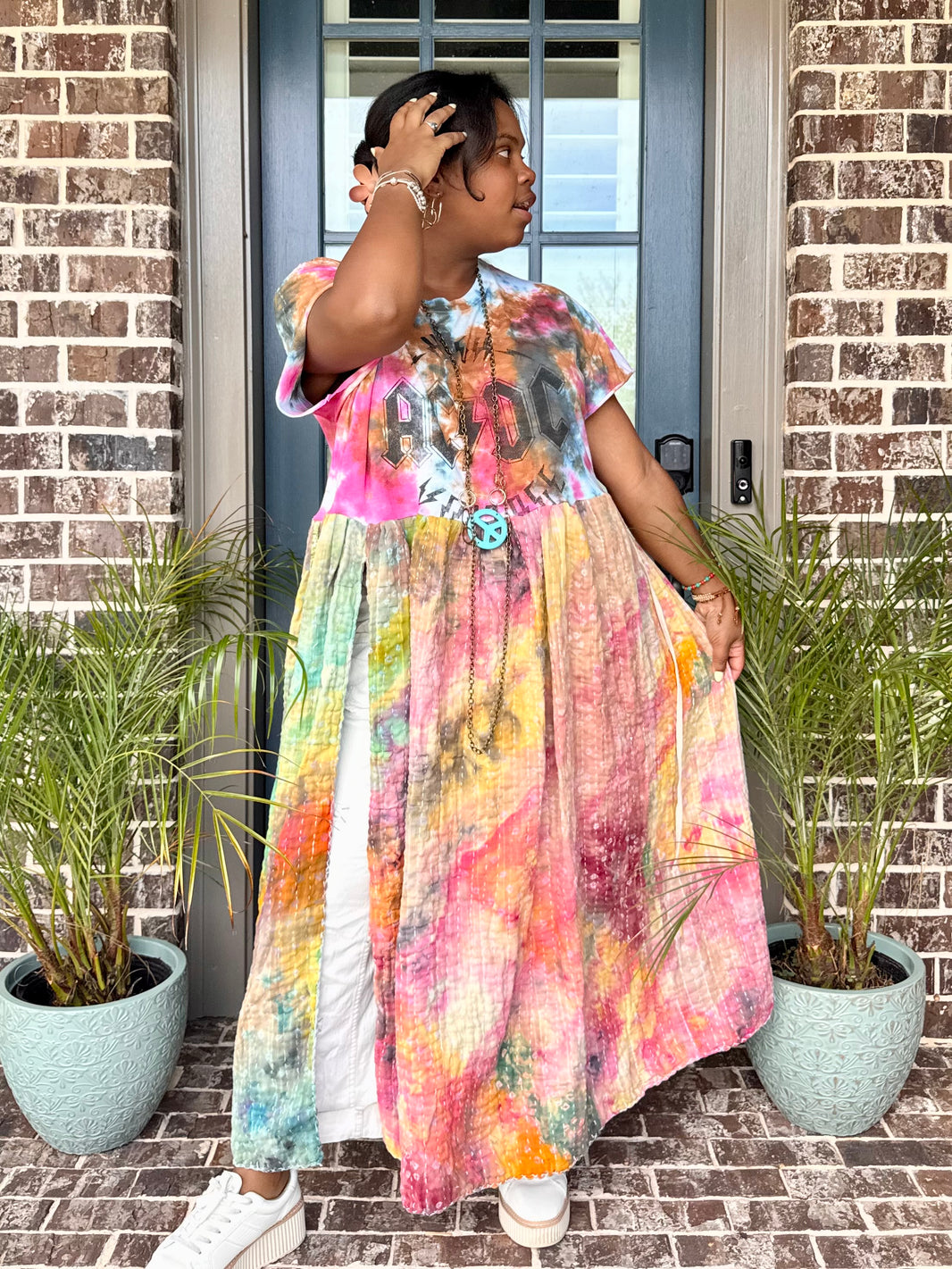 Maxi Tees – Patched Gal