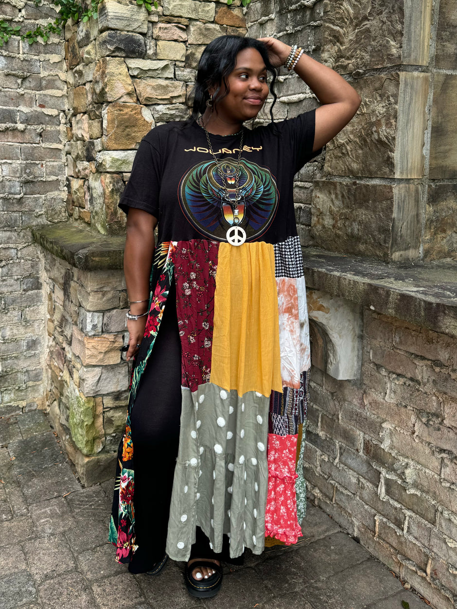 Maxi Tees – Patched Gal
