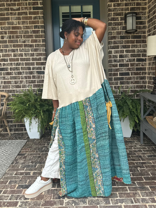 Maxi Tees – Patched Gal