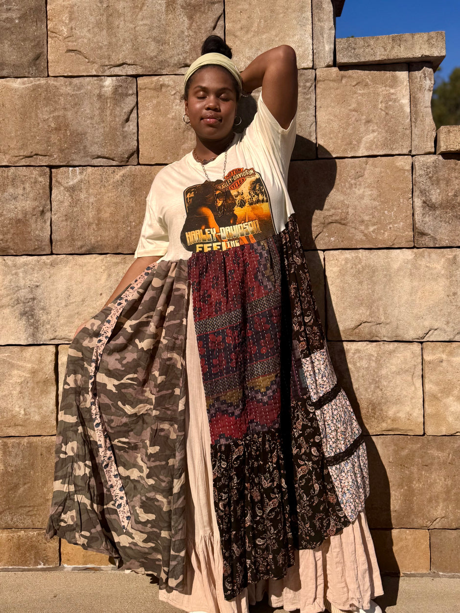 Maxi Tees – Patched Gal
